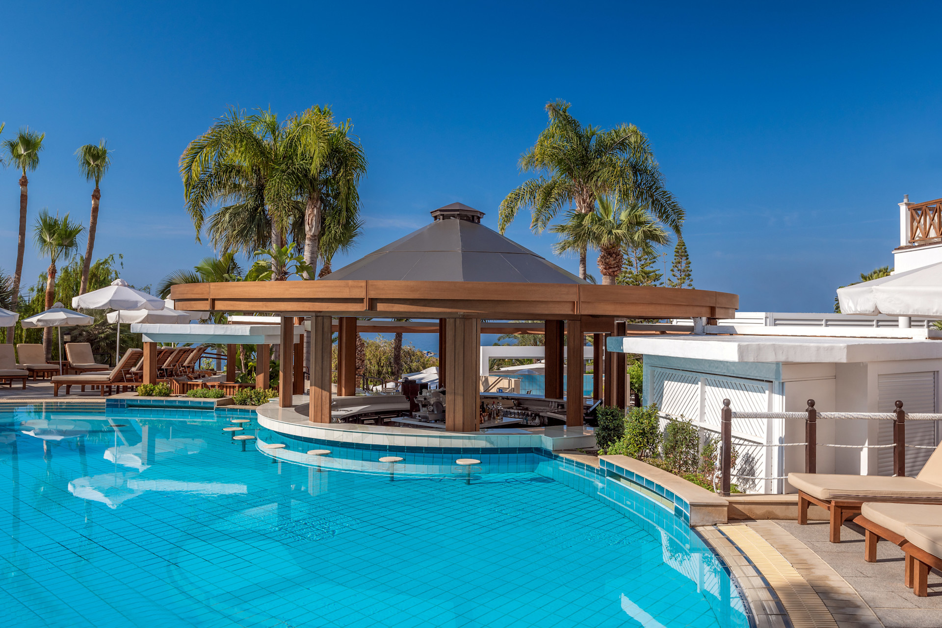 Mediterranean Beach Hotel - Limassol Hotels in Cyprus | Mercury Holidays